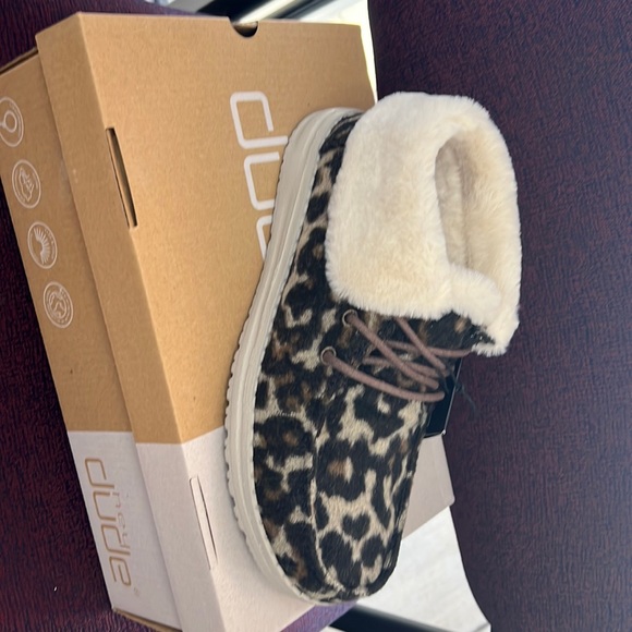 Hey Dude | Shoes | Hey Dude Britt Abstract Tan Leopard | Poshmark